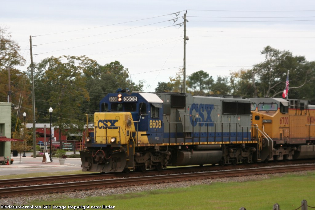 CSX 8608